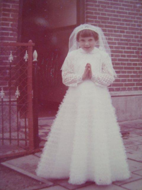 All-white like girl at her first communion